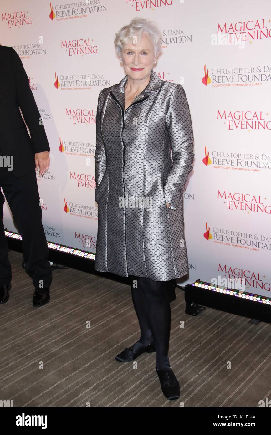 New York, NY, USA. 16th Nov, 2017. Glenn Close at The Christopher ...