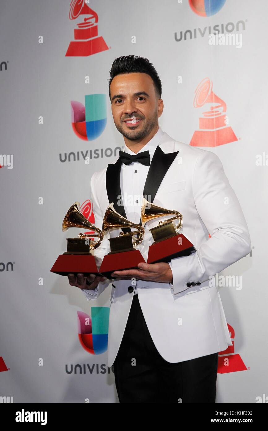 Las Vegas, NV, USA. 16th Nov, 2017. Luis Fonsi (Record of the Year ...