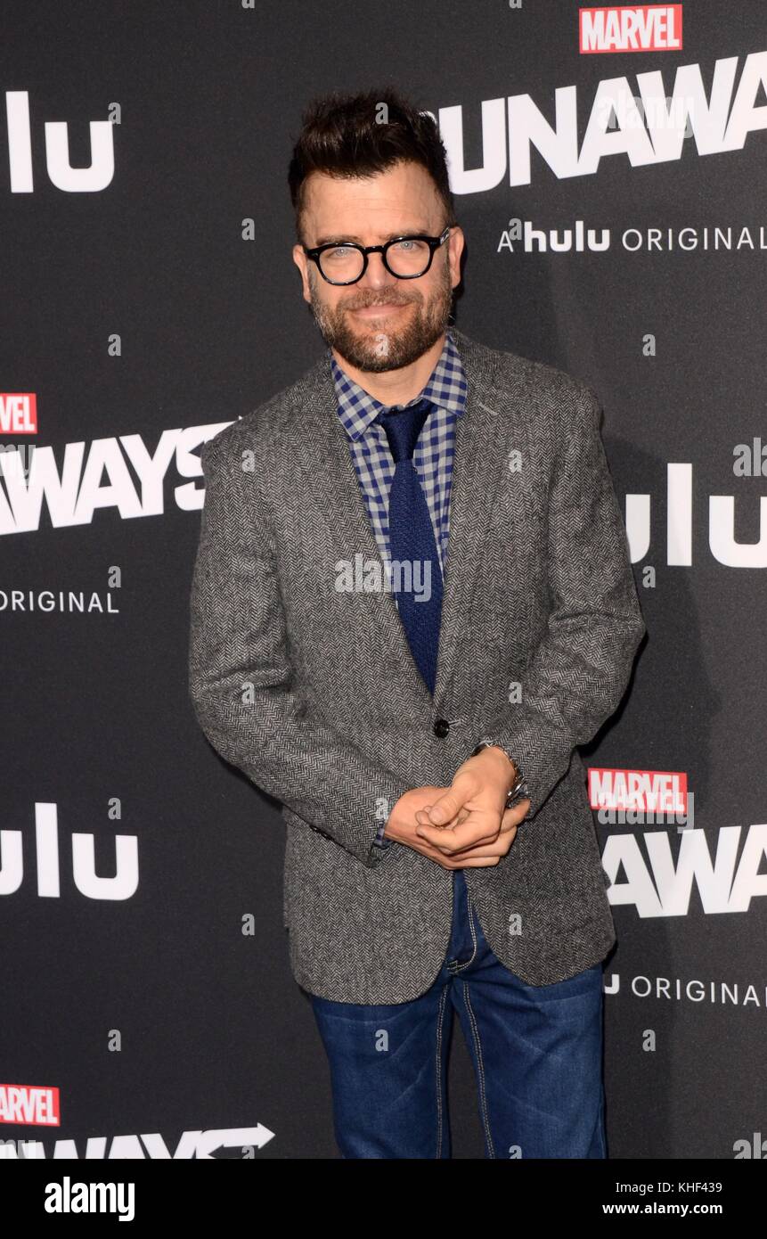 Los Angeles, CA, USA. 16th Nov, 2017. Kevin Weisman at arrivals for ...