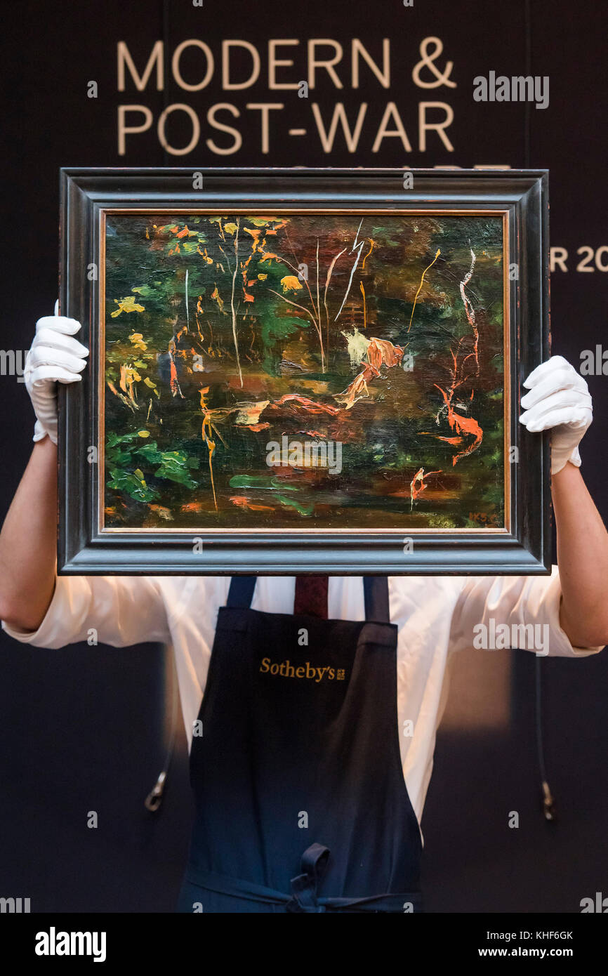 London, UK. 17th Nov, 2017. Sir Winston Churchill, The Goldfish Pool at ...