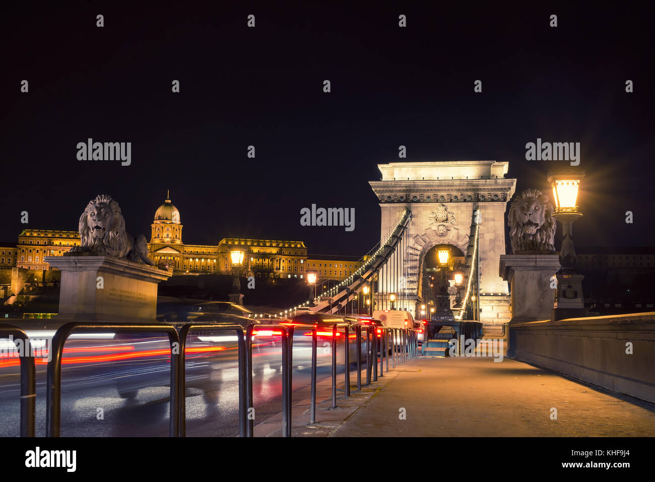 Chain Bridge in Budapest Stock Photo - Alamy