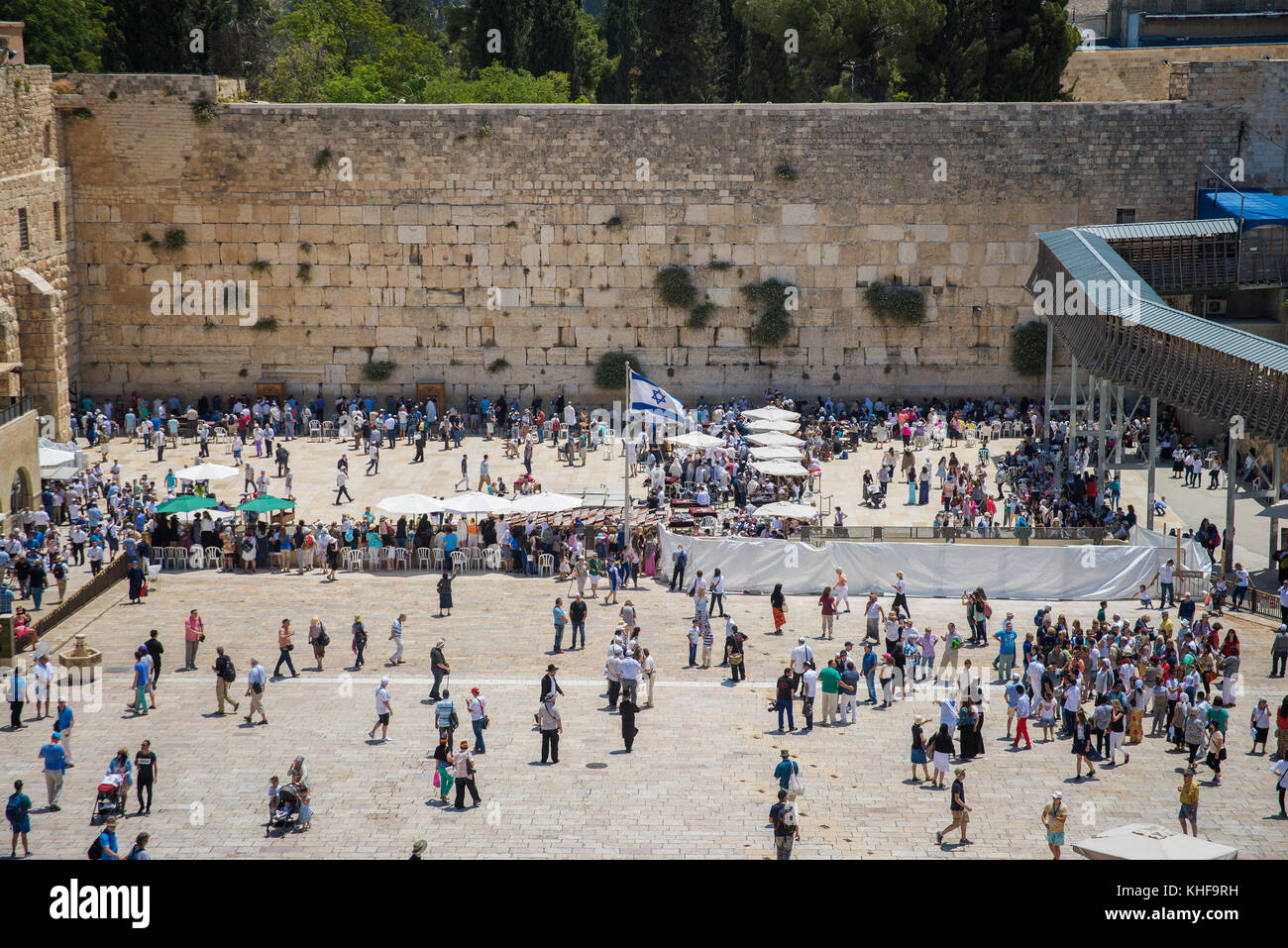 Religious western wall hi-res stock photography and images - Alamy