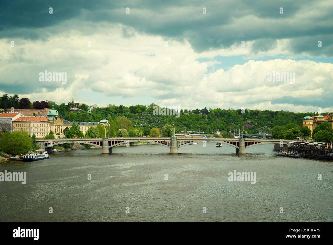 Manesuv most hi-res stock photography and images - Alamy