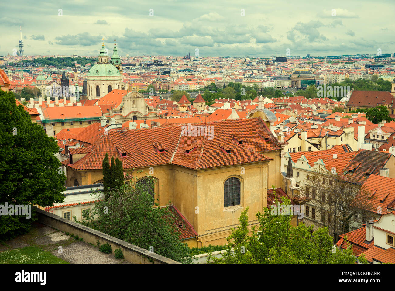 Prague townhouse hi-res stock photography and images - Alamy