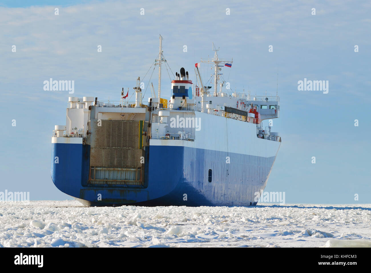 The loaded vessel leaves port isleduetsya its route Stock Photo - Alamy