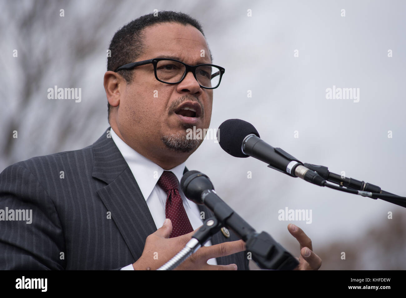 Rep keith ellison hi-res stock photography and images - Alamy