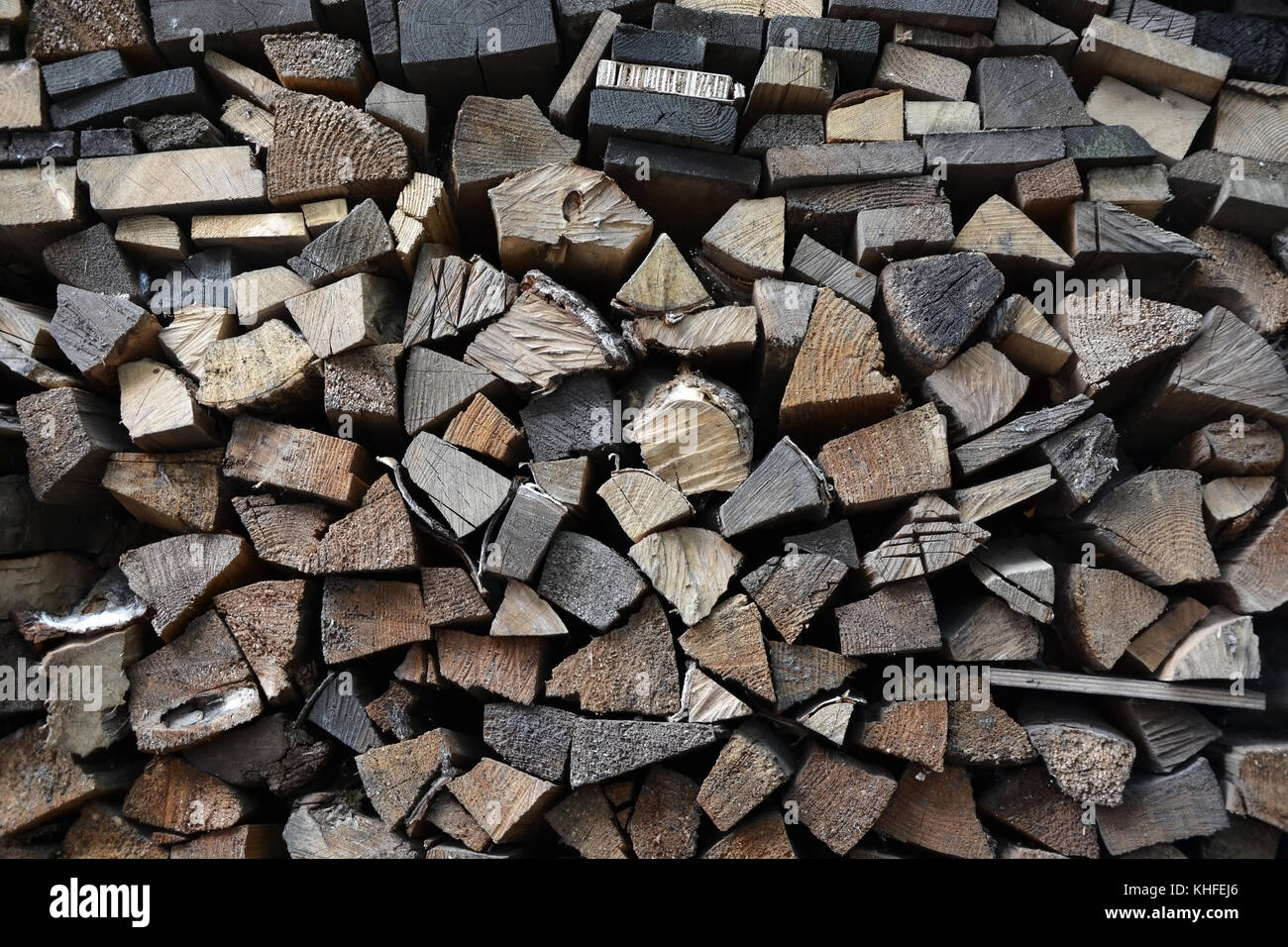 Pile stacked firewoods hi-res stock photography and images - Alamy