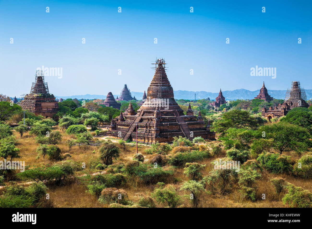 Panorama with ancient temple in Bagan, Myanmar. (Burma Stock Photo - Alamy