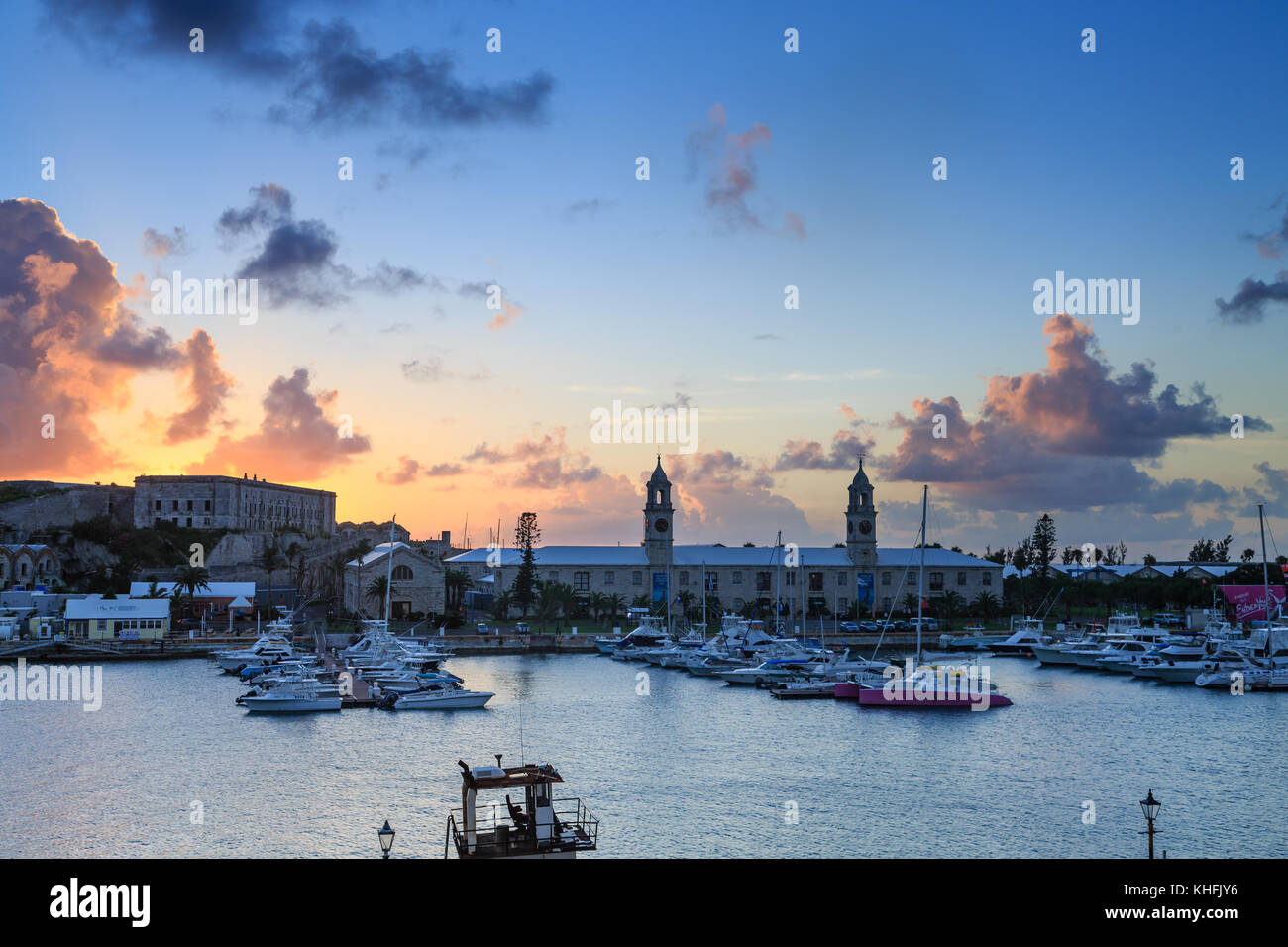 Royal naval dockyard bermuda hi-res stock photography and images - Alamy