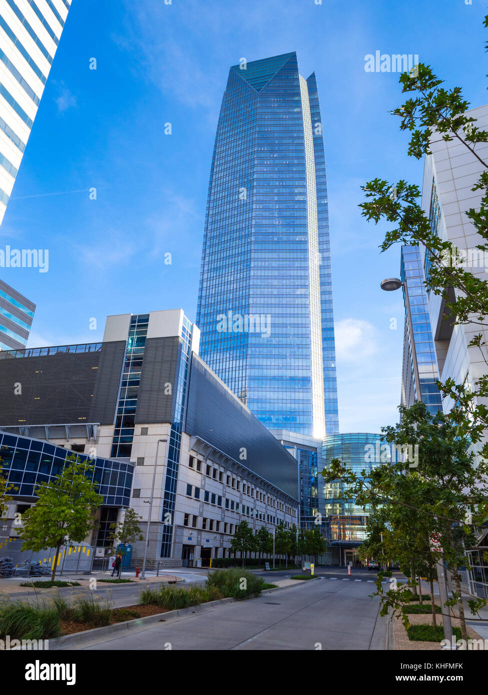Devon Energy Tower in Oklahoma City Stock Photo - Alamy