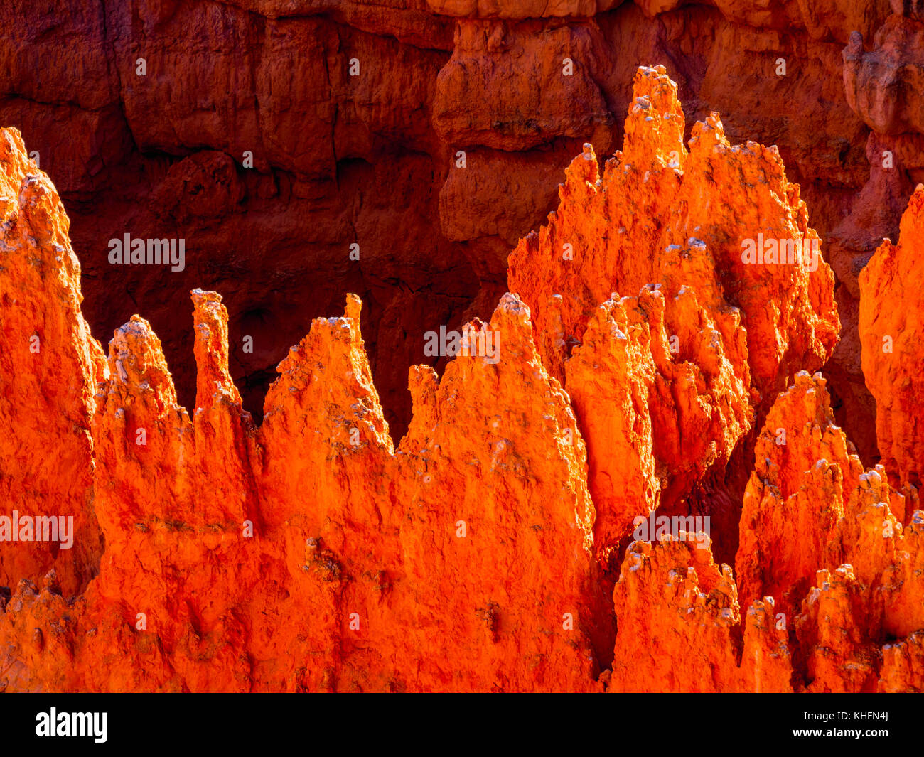 The red cliffs of Bryce Canyon National Park in Utah Stock Photo - Alamy