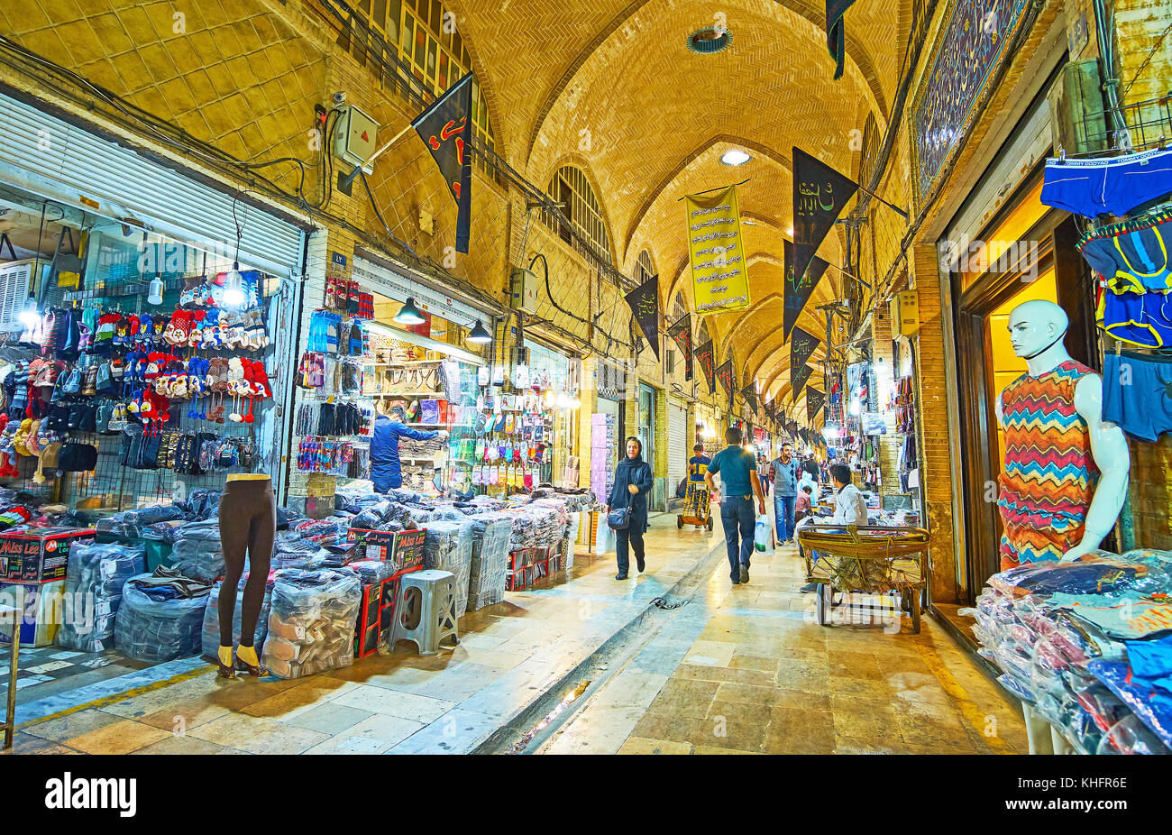 TEHRAN, IRAN - OCTOBER 11, 2017: The brick archway of Grand Bazaar with ...