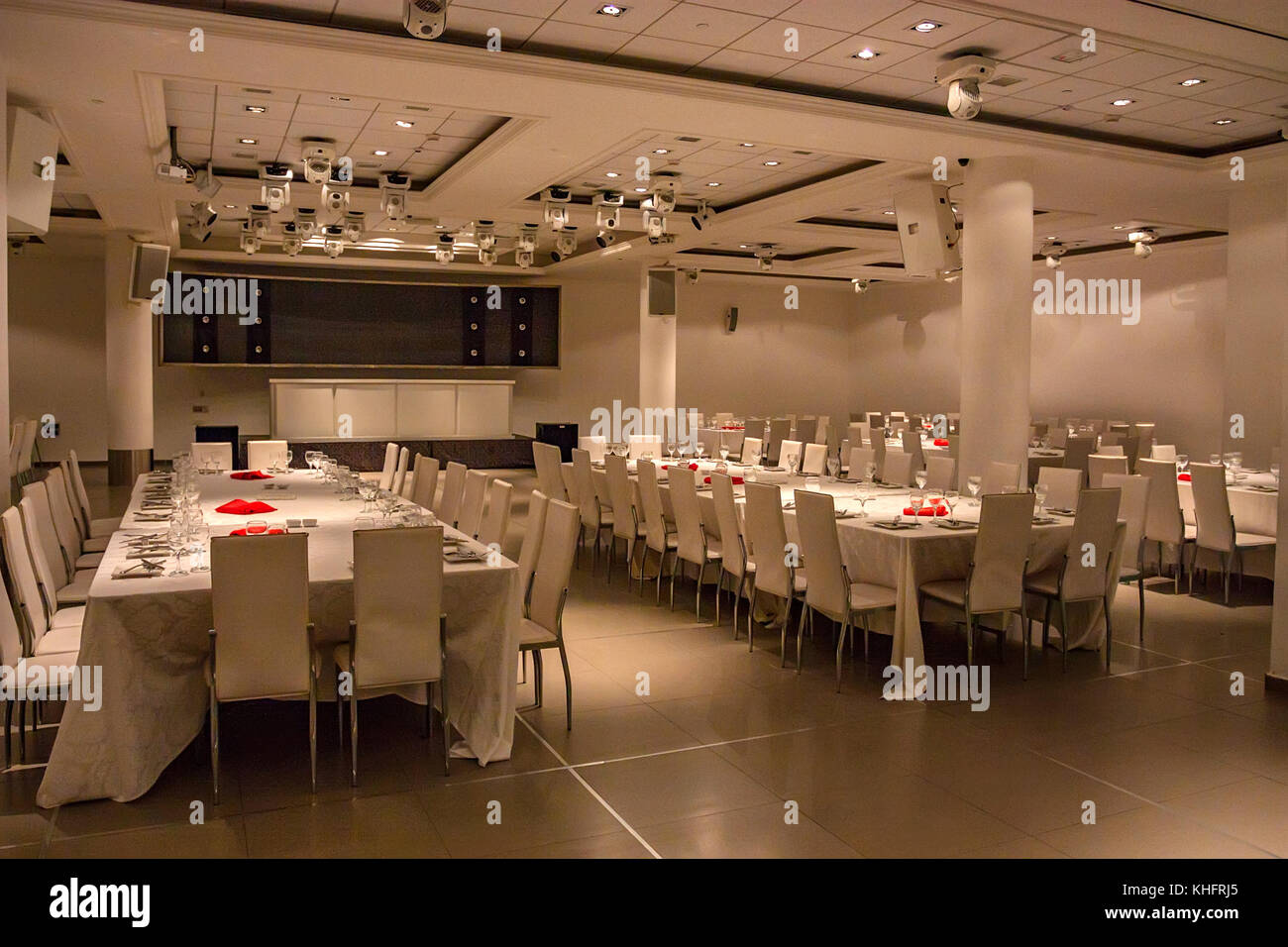 Interior of dining hall in modern restaurant Stock Photo - Alamy