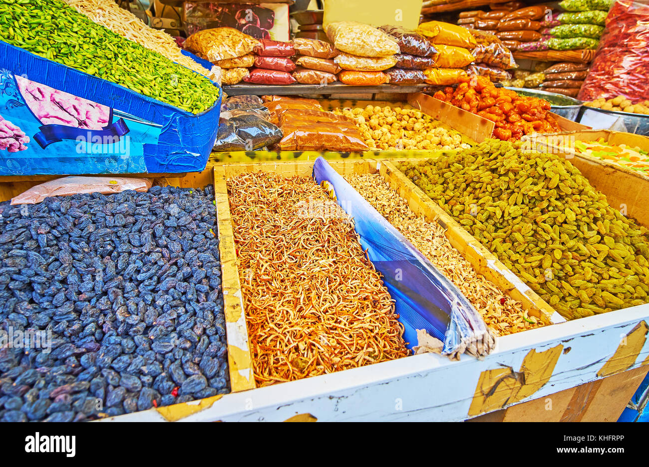 Iran fruit stall hi-res stock photography and images - Alamy