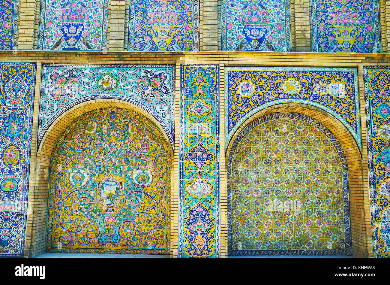 Persian ornaments hi-res stock photography and images - Alamy