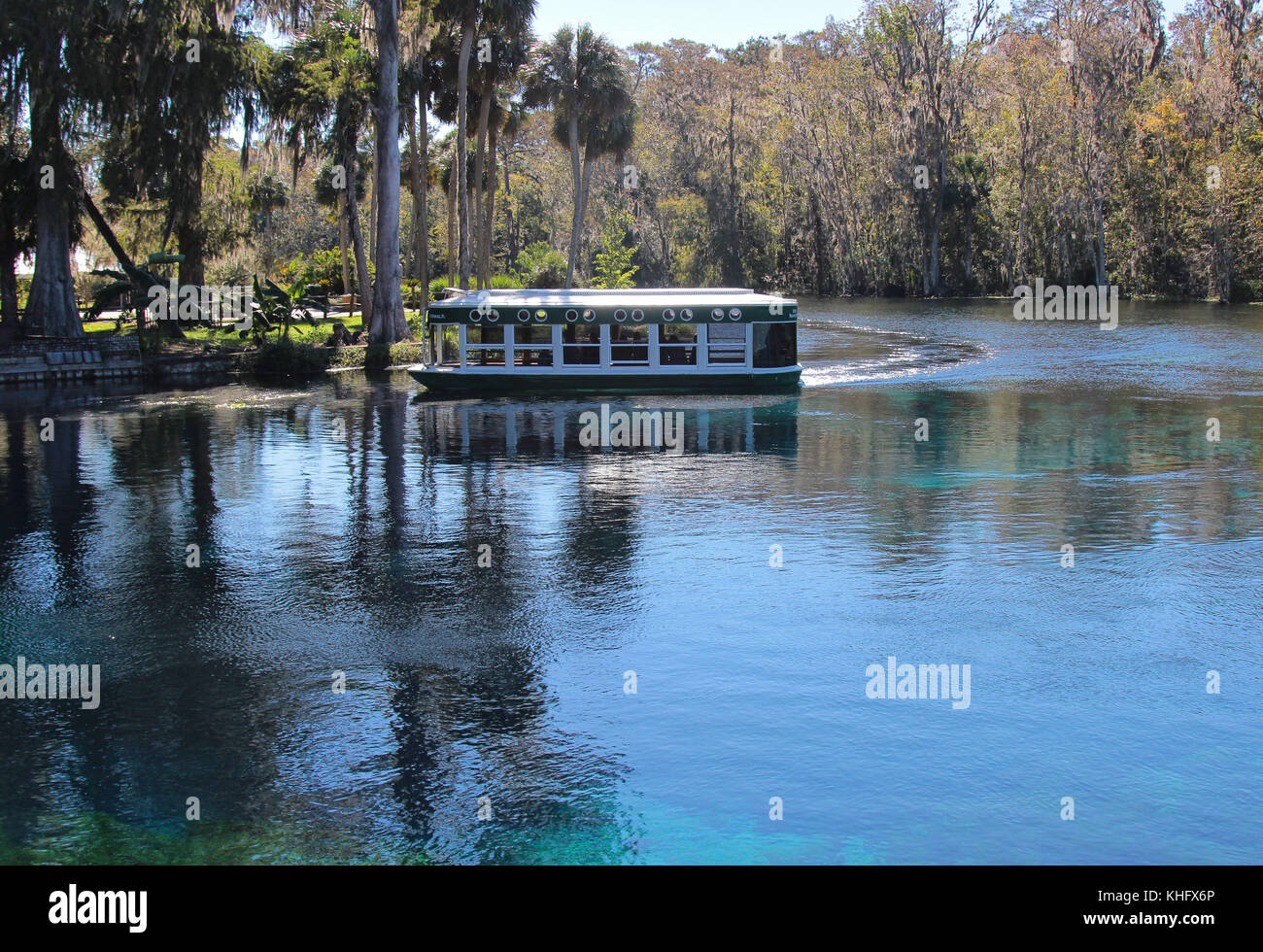 Glass bottom boats at Silver Springs State Park Florida Stock Photo - Alamy