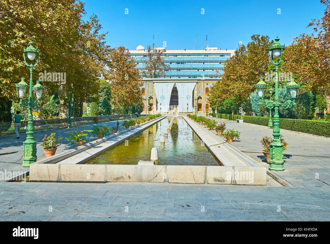 The fountain on the main alley of Golestan leads to the Marble Throne ...