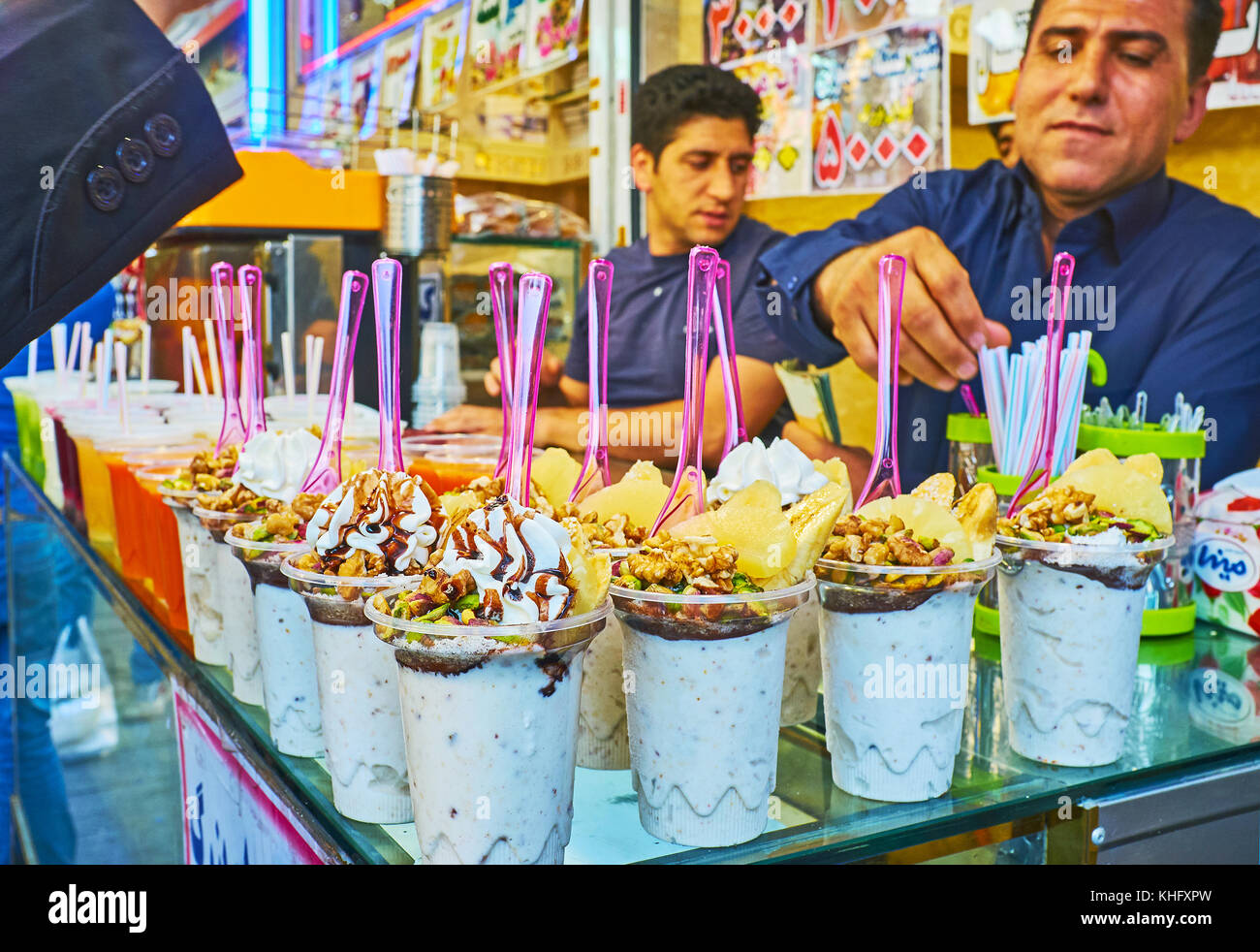 Fruit shake stall hi-res stock photography and images - Alamy