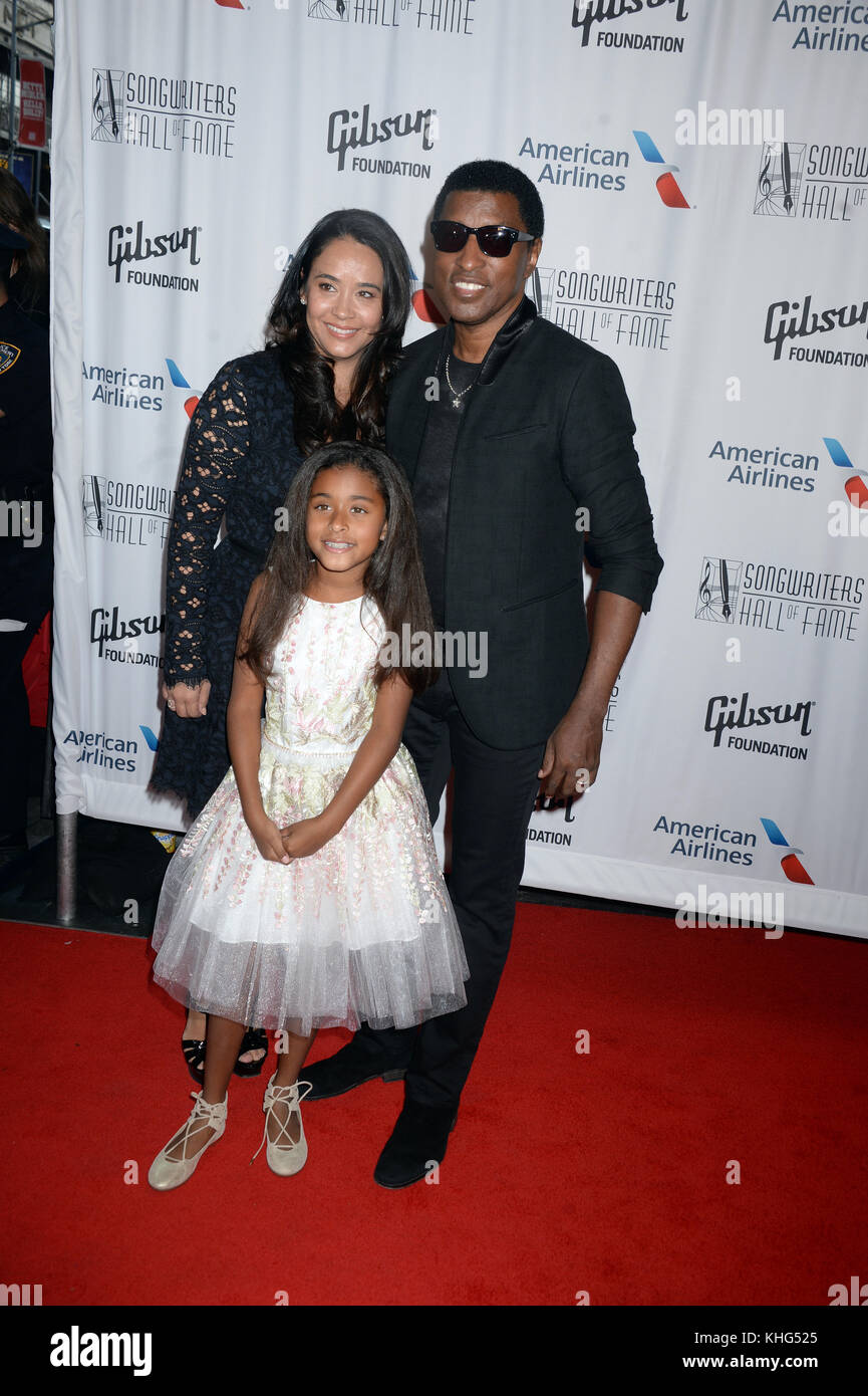 NEW YORK, NY - JUNE 15: Babyface Edmonds attends the 48th Annual ...