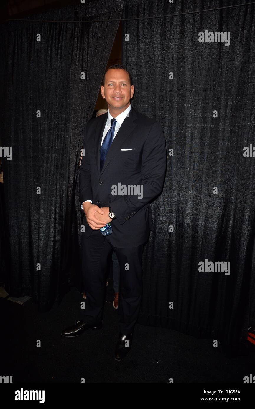 MIAMI BEACH, FL - JUNE 13: (EXCLUSIVE COVERAGE) Alex Rodriguez ( who ...