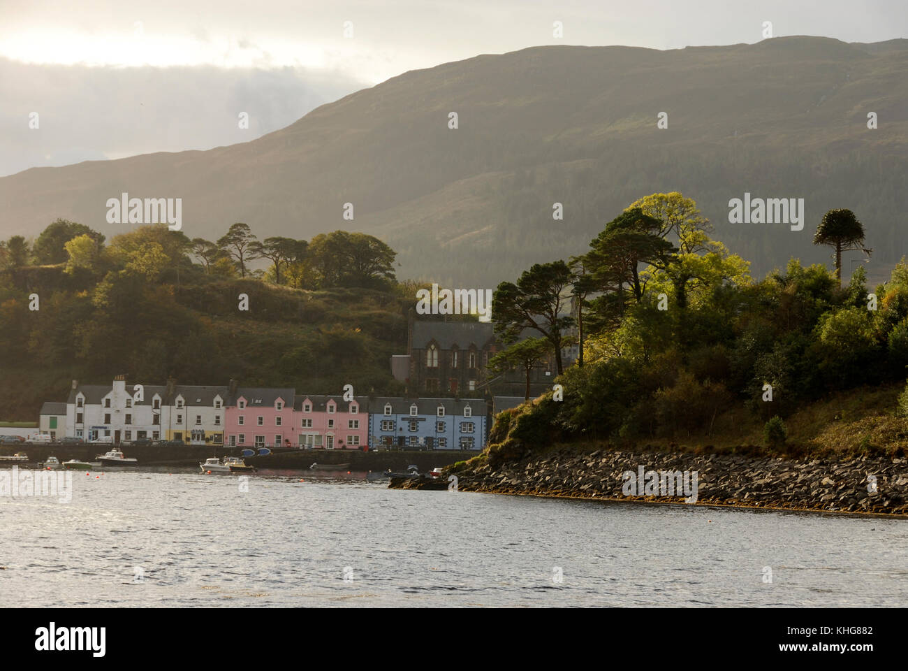 Portree, the main town and fishing port on the Isle of Sky Stock Photo ...