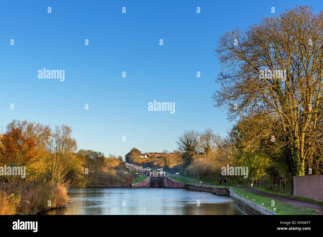 Main flight of Caen Hill Locks, Kennet and Avon Canal, Devizes ...