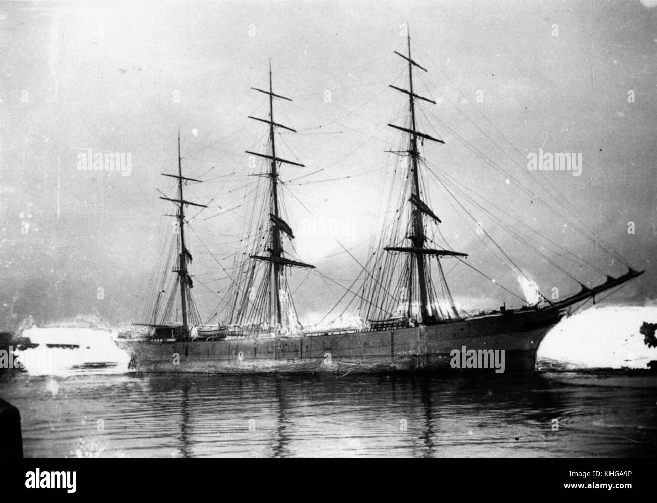 Hall of warship hi-res stock photography and images - Alamy