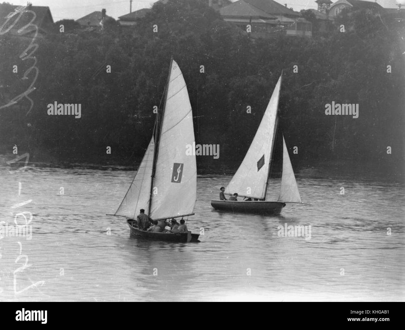 1 292503 Two boats, Irene and Gralex, sailing at the Milton Reach, 1947 ...