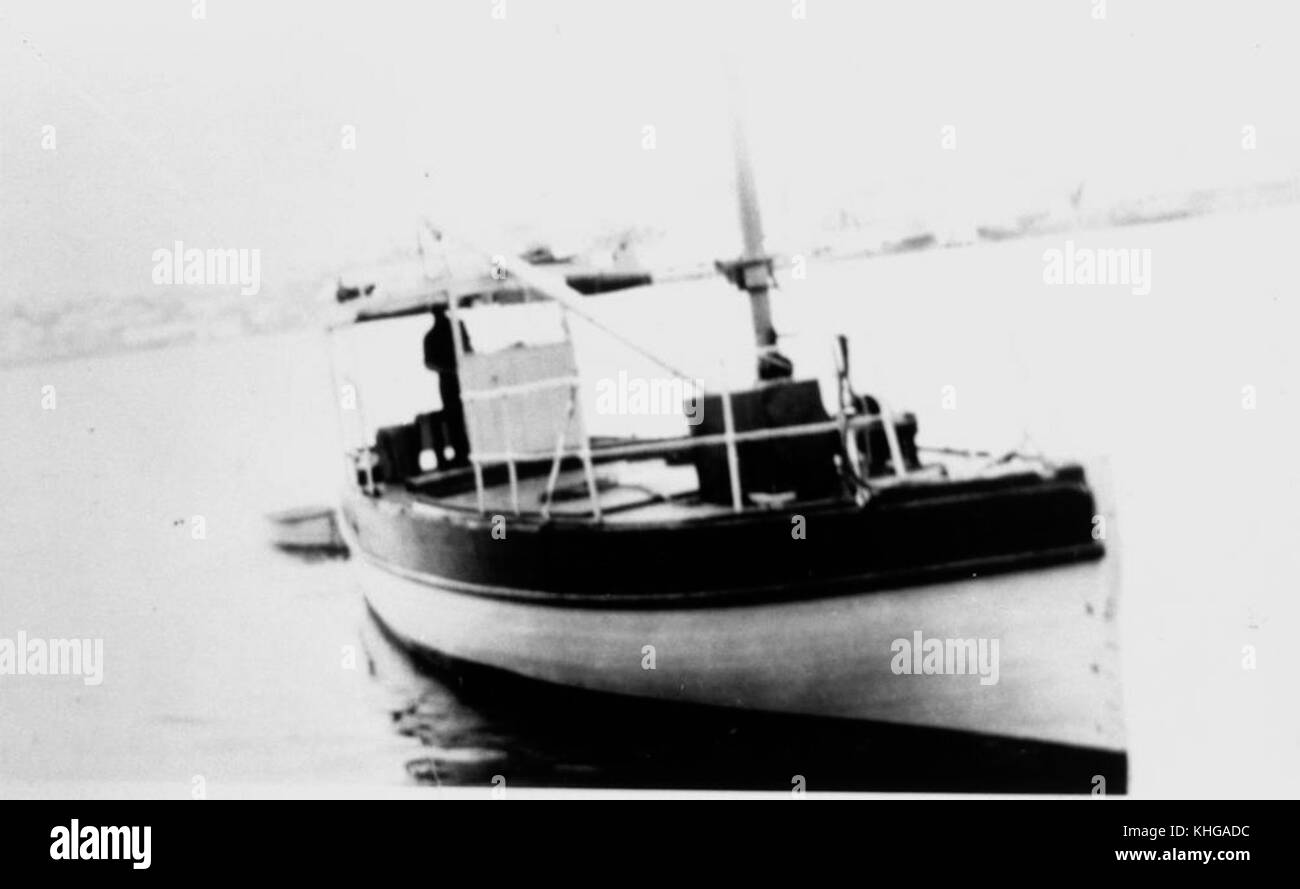 Eclipse ship Black and White Stock Photos & Images - Alamy