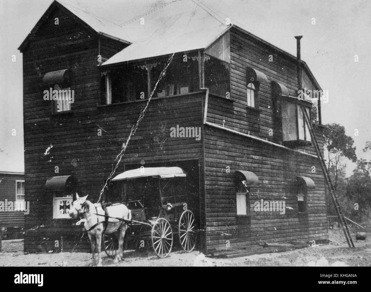 2 290891 Queensland Ambulance and Transport Board (QATB) sub-centre ...