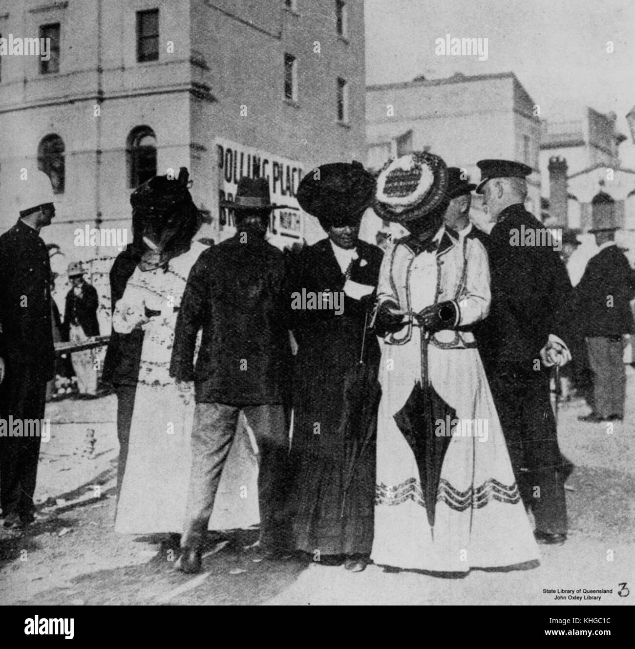 Polling booth historical Black and White Stock Photos & Images - Alamy