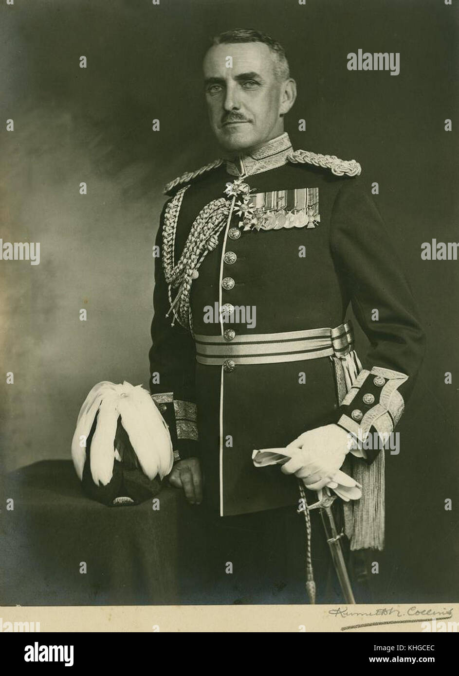 John lavarack hi-res stock photography and images - Alamy