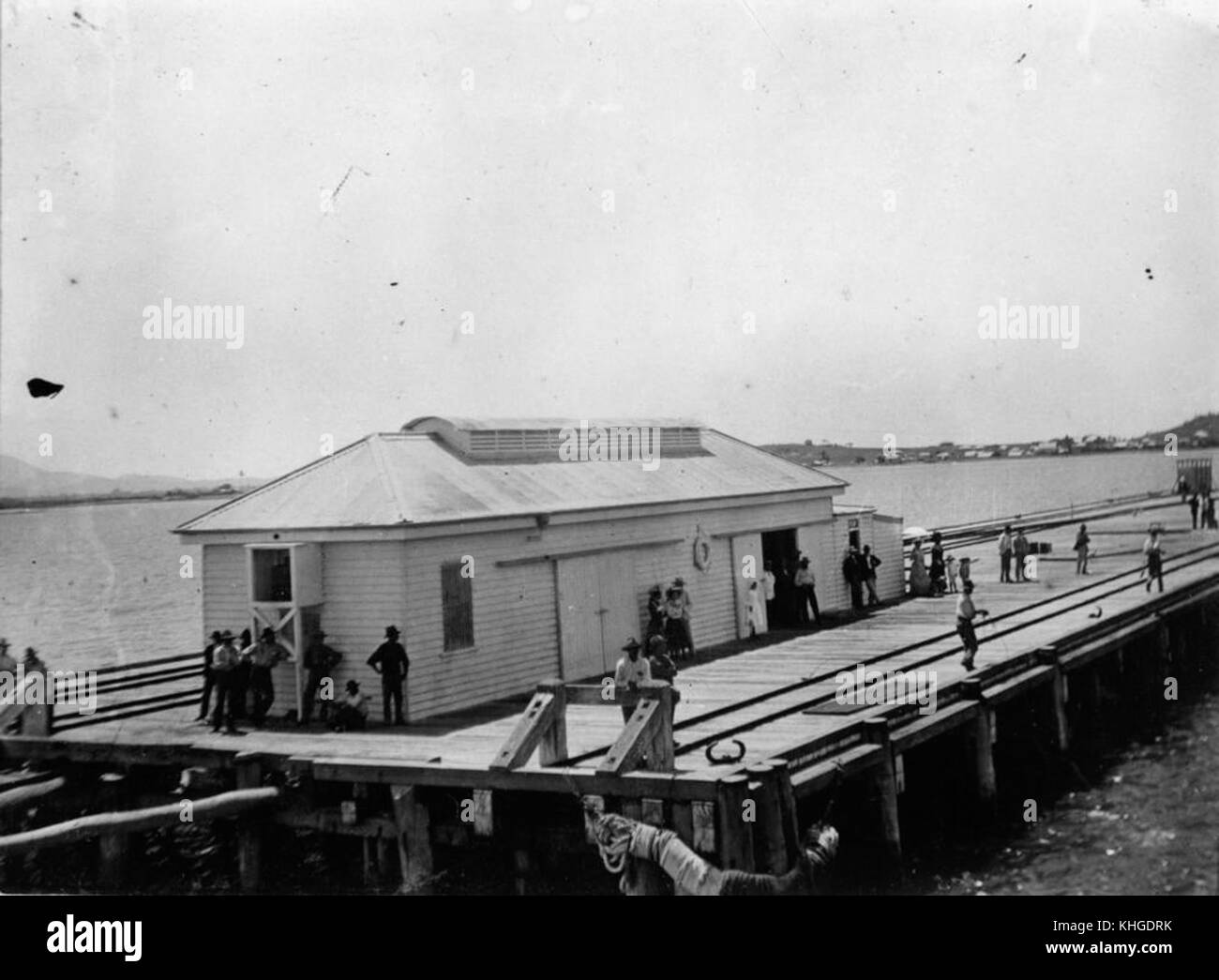1 175611 Jetty in Bowen, 1904 Stock Photo - Alamy