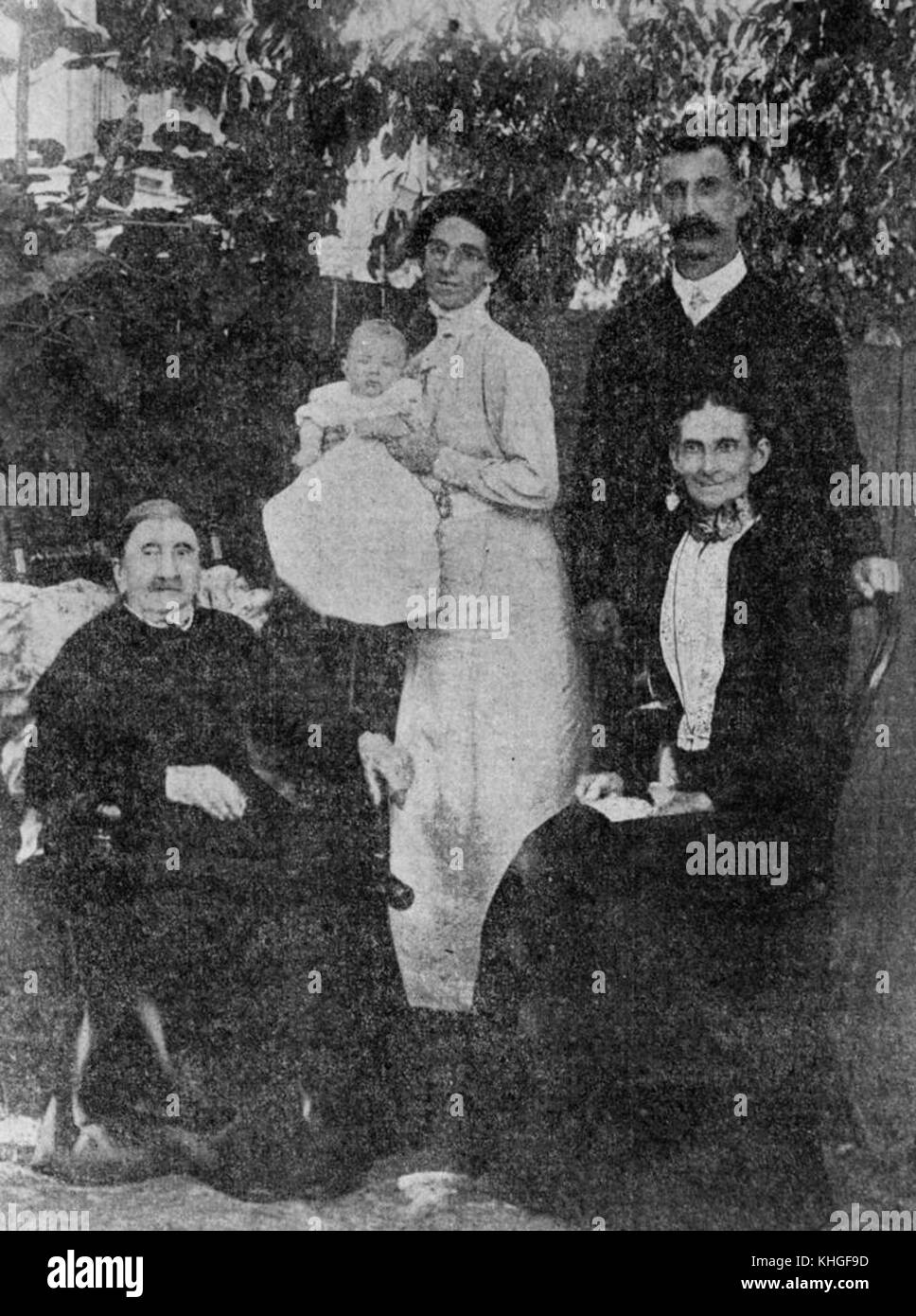 Five generations family photo Black and White Stock Photos & Images - Alamy