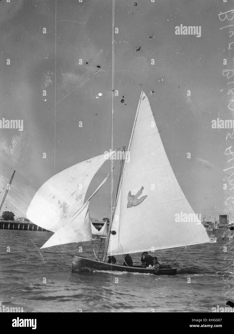 Bluebird boat hi-res stock photography and images - Alamy
