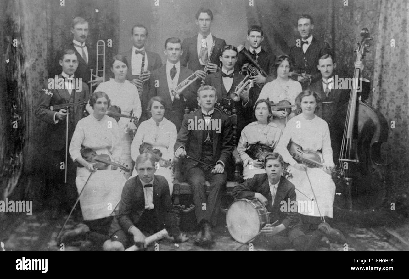 Australian musical group hi-res stock photography and images - Alamy