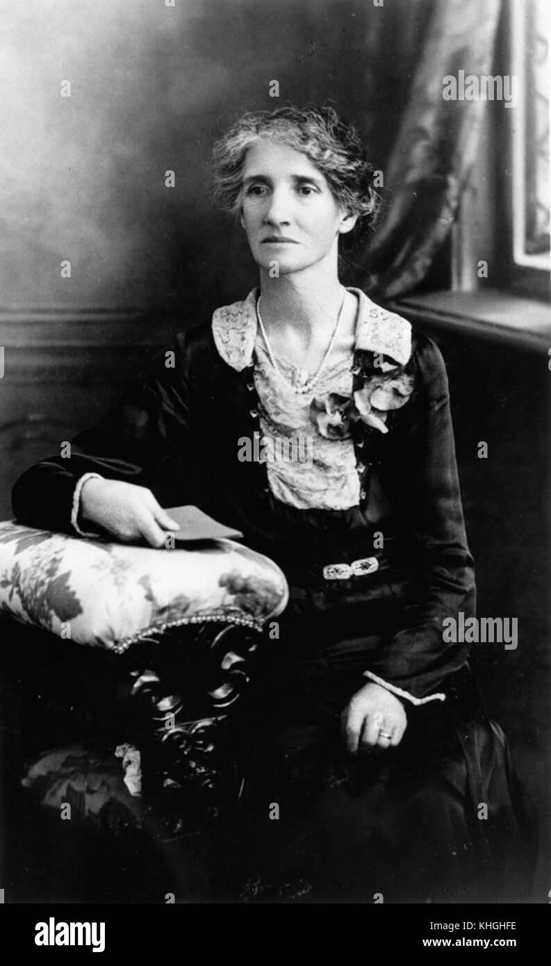 1 146447 Lois Elizabeth Beecher ca. 1940 Stock Photo - Alamy