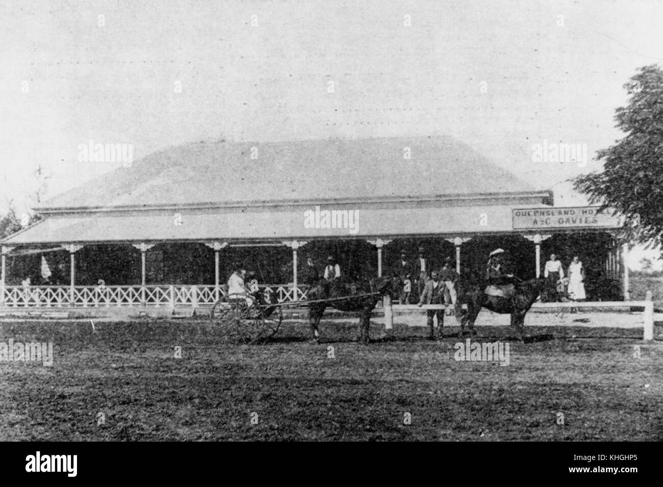 This historical image from 1905 shows the Queensland Hotel in ...