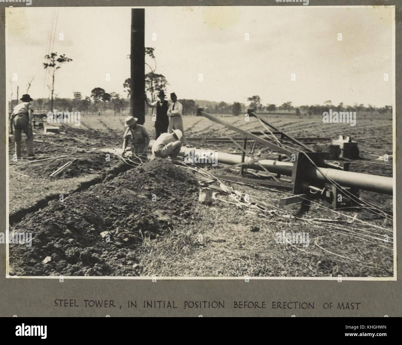 2 259699 Construction of the base support for the new radio transmitter ...