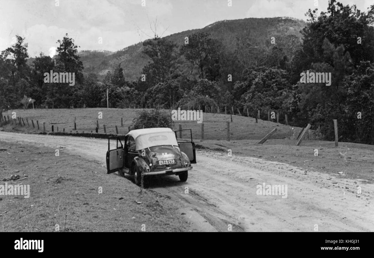 Mount glorious queensland hi-res stock photography and images - Alamy
