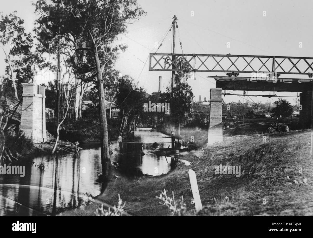 1 49744 Construction of Return Creek Railway Bridge, Mount Garnet ...