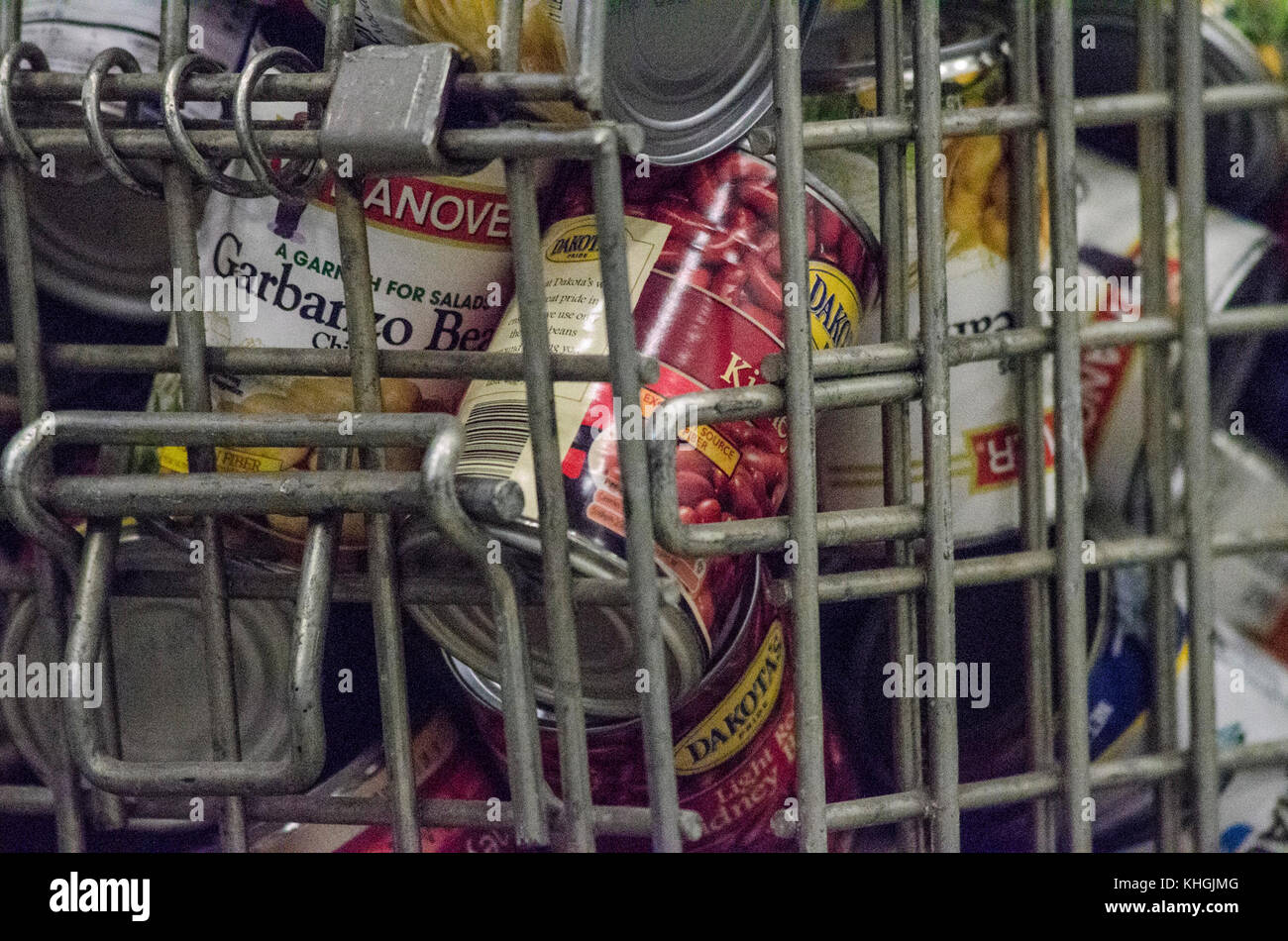 Sorting operations at Capitol Area Food Bank in Washington, D.C. on ...
