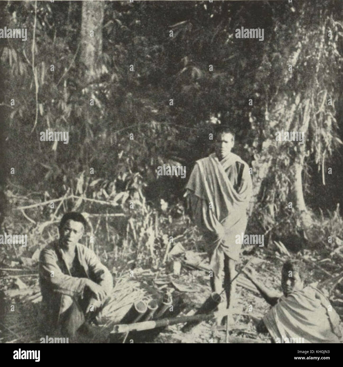 A Jungle Kitchen. Cooking in Bamboo Utensils Stock Photo - Alamy