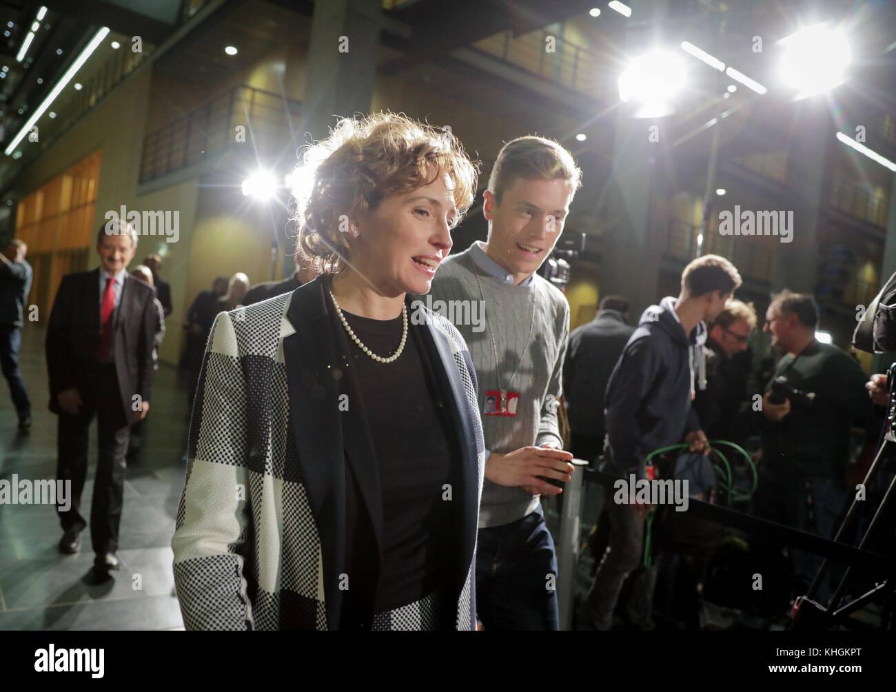 Berlin, Germany. 16th Nov, 2017. FDP general secretary Nicola Beer ...