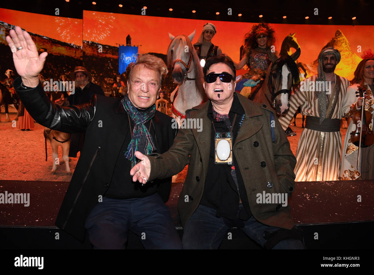 Munich, Germany. 16th Nov, 2017. Magician duo Siegfried (L) and Roy ...