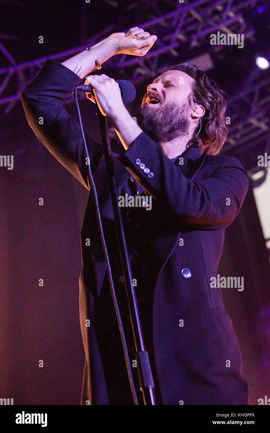 Milan, Italy. 16th Nov, 2017. The American singer-songwriter Joshua ...
