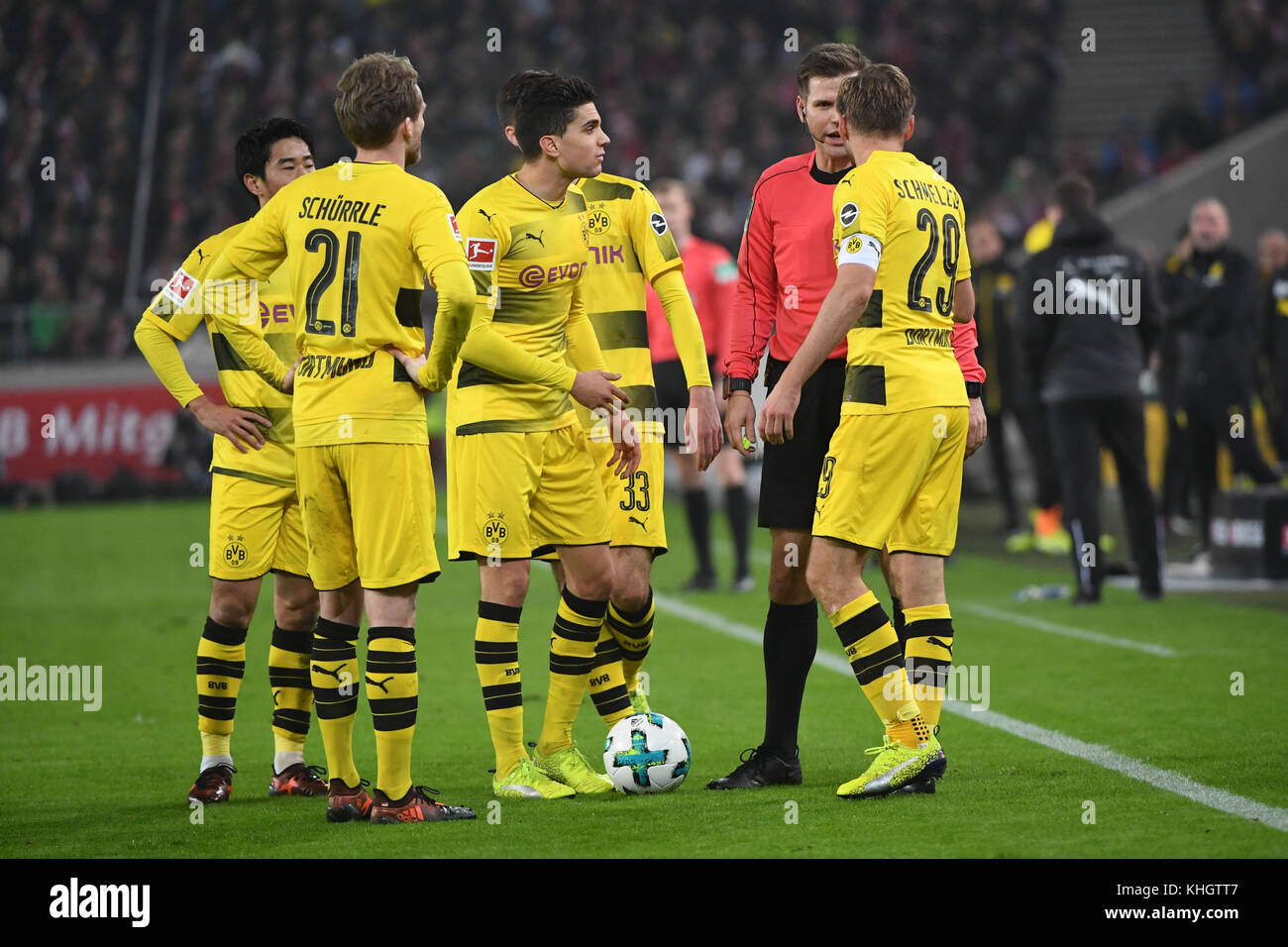 Stuttgart, Germany. 17th Nov, 2017. Dortmund's players argue with ...