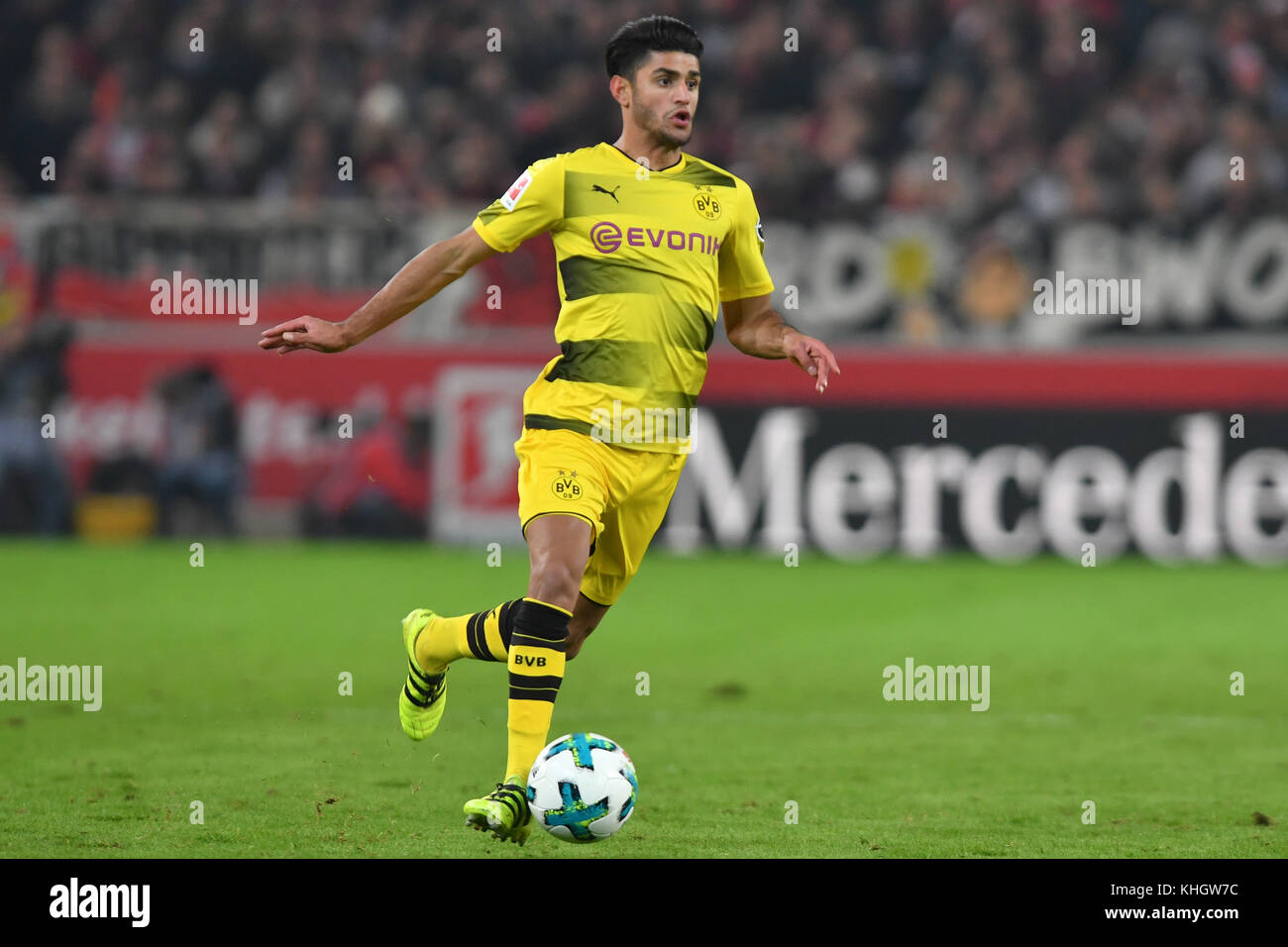 Mahmoud dahoud vfb stuttgart hi-res stock photography and images - Alamy
