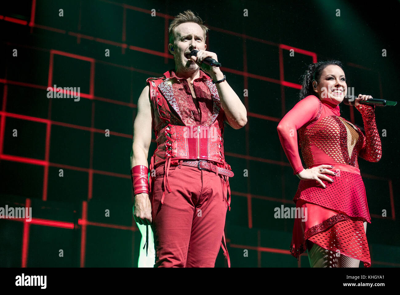 Faye tozer and ian watkins of the pop group hi-res stock photography ...