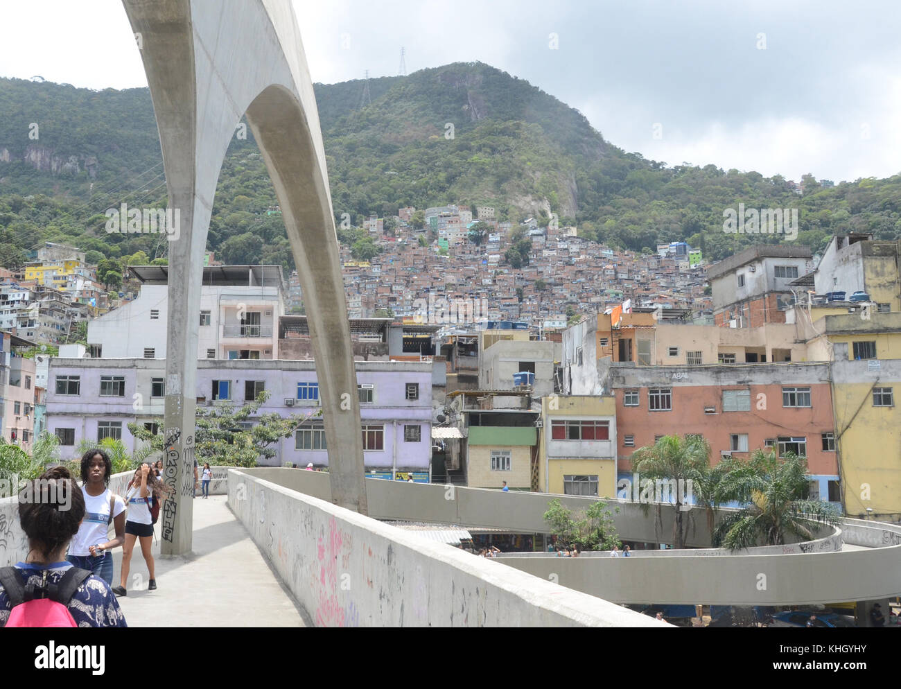 Favelas rio gangs hi-res stock photography and images - Alamy
